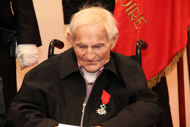 Rudolf Brazda, décoré de la Légion d'Honneur. - Les "Oublié-e-s" de la ...